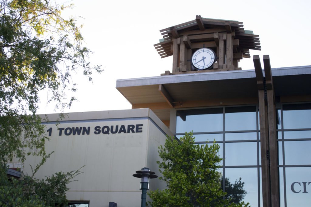 Wunderlich chosen to serve as Murrieta mayor by 3-2 vote | Valley News