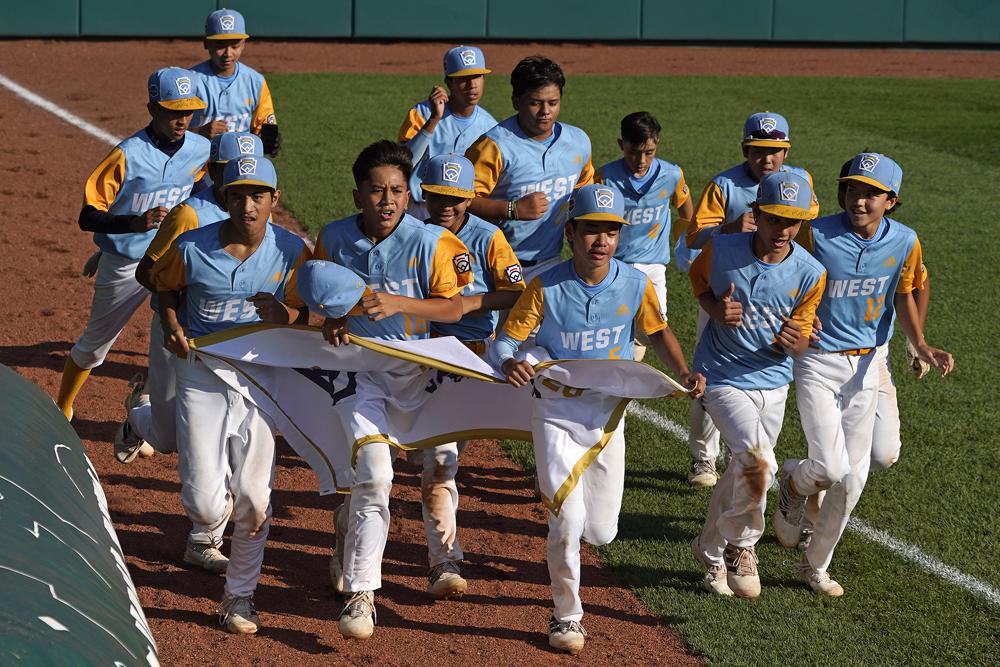 Hawaii wins Little League title, beating Curacao 13-3 | Valley News
